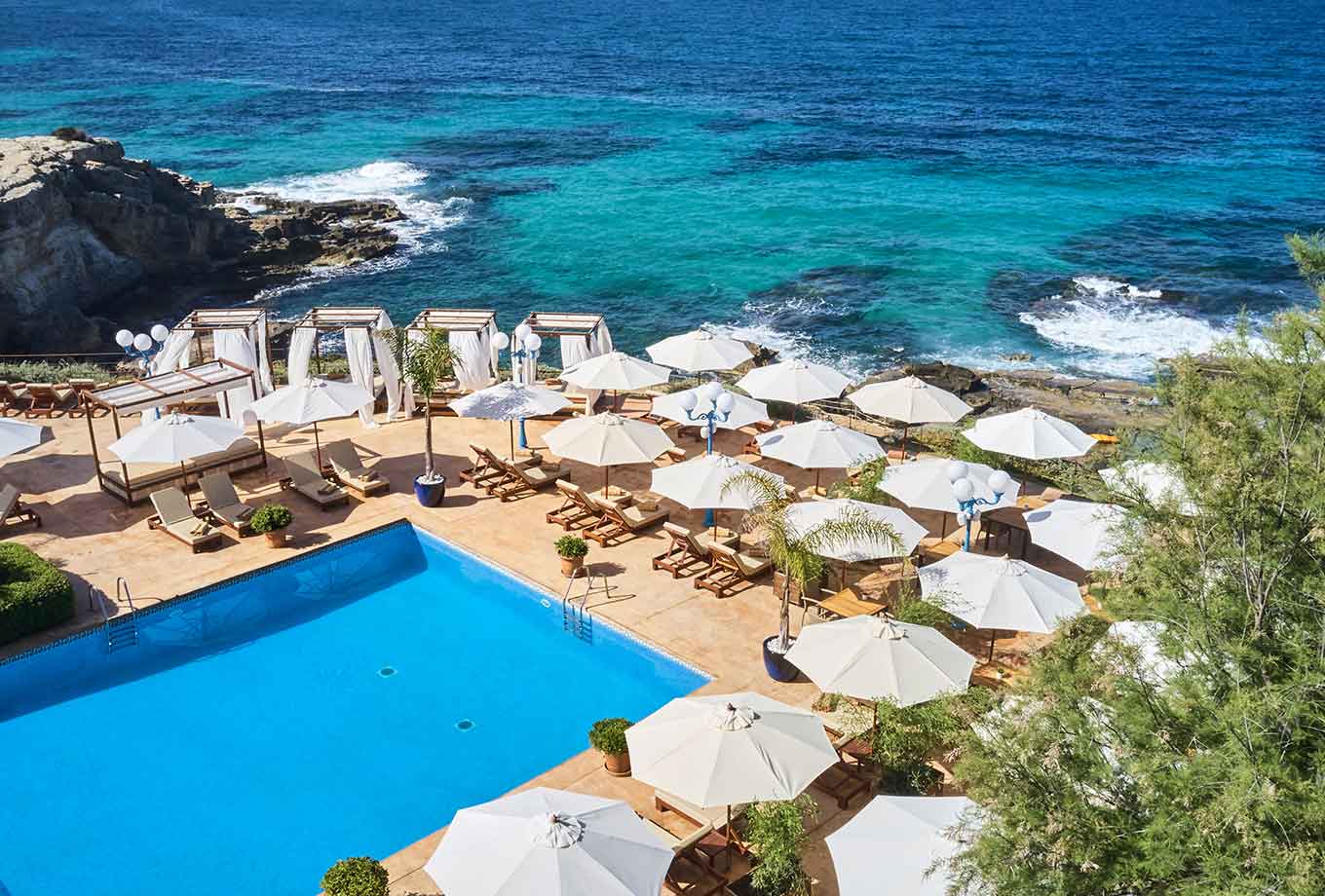 BOOKING | MHARES SEA CLUB RESTAURANT | Mallorca | FacefoodMag